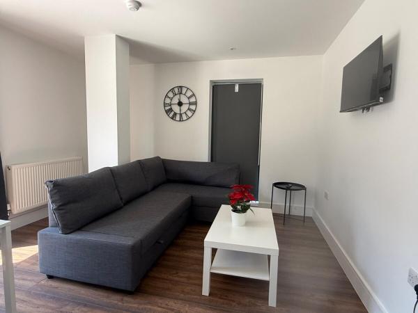 Central 2 Bedroom Southend-on-sea Apartment - Southend-on-Sea