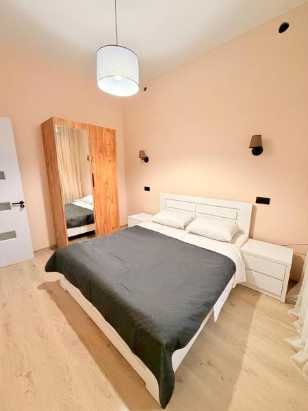 Stay In - Kutaisi