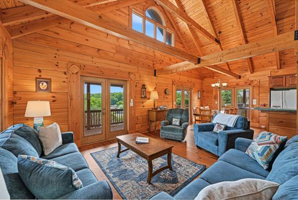 Dog-friendly, Lake View Cabin W/ Furnished Decks, Ping-pong & Darts - Lake Anna, VA