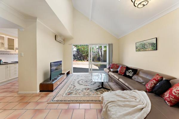 North Shore Spacious 2br Home In Cremorne - Taronga Zoo Sydney