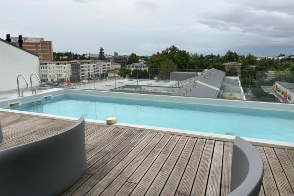 Spacious Apartment In Talence - Bordeaux
