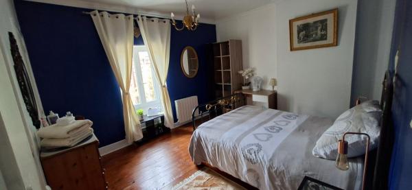 Maison De Caractère - Chambre Privée Avec Jardin - - La Souterraine