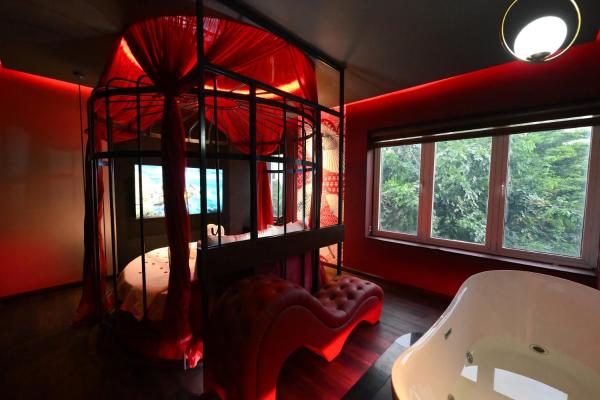 L'amour Hotel - Bình Dương