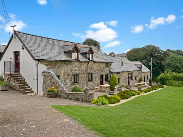 Jasper Kiri Norton - Joint Booking - Dulverton