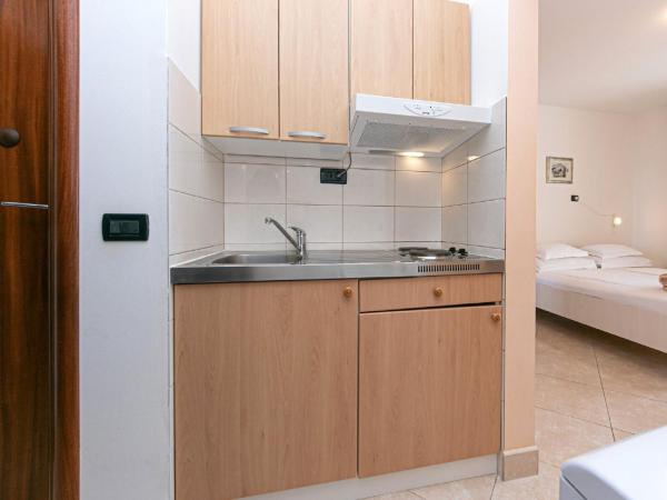 Apartments Relax Brela - Studio - Baška Voda