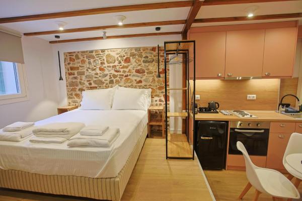 Makaros Nissos Appartments Harbour - Balıkesir