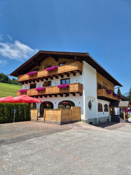 Hotel Pension Annerlhof - Saalfelden
