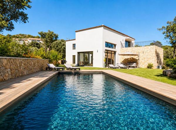Villa L'orangerie, 4 Bedrooms, 8 People, Pool, Lecci - Lecci