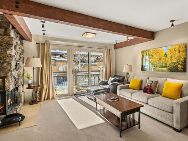 Lift One Condominiums - Unit 409 - Aspen