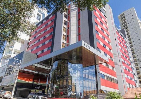 Mogano Premium Hotel - Eletroposto - Chapecó
