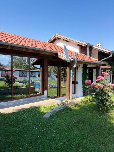 Nadejda Guest House In Tyzha - Pavel Banya
