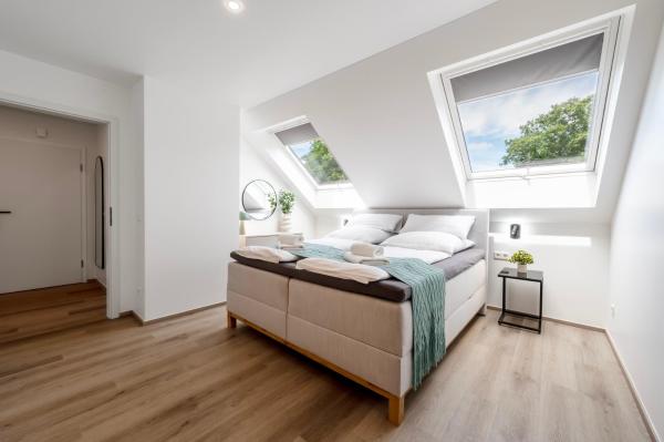 Tannenbusch Loft 4 Gäste Designerbad Balkon Waschtrockner - Kamp-Lintfort