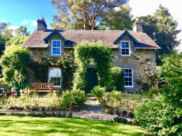 Granite Cottage - Dunkeld