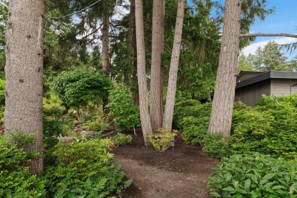 The Waterwheel - Port Orchard, WA