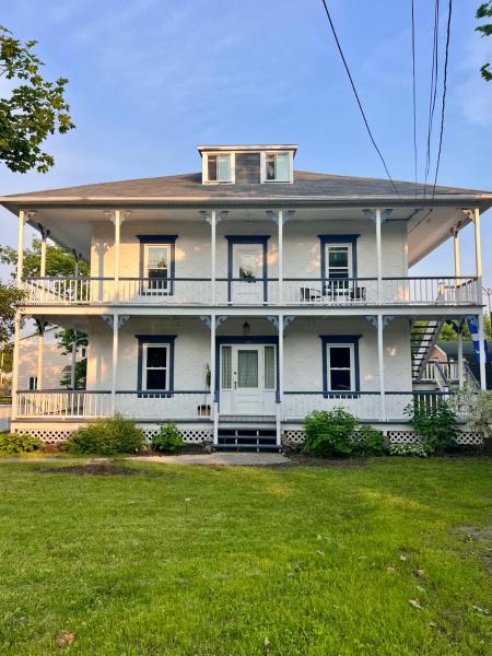 Logement Au Cœur Du Village - Charlevoix