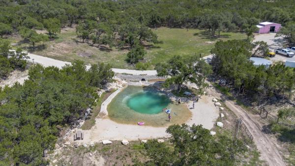 Nest - Texas Tiny House With A Big View - Natural Bridge Wildlife Ranch