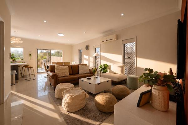 5br Family Home - Ev Car Point At Home, 2 Master Suites - Near Sunnybank, Qeii, Qsac And Griffith Uni - Brisbane