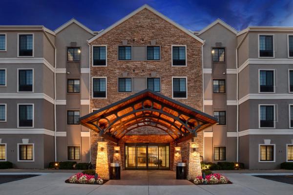 Staybridge Suites Omaha 80th And Dodge By Ihg - Omaha, NE