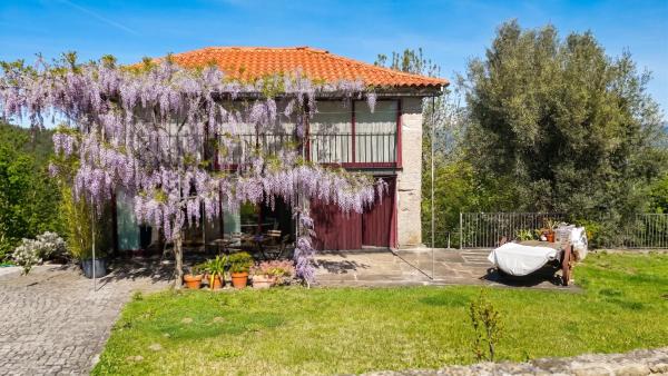 Charming House In Covelas With Pool And Mountain View - Guimaraes