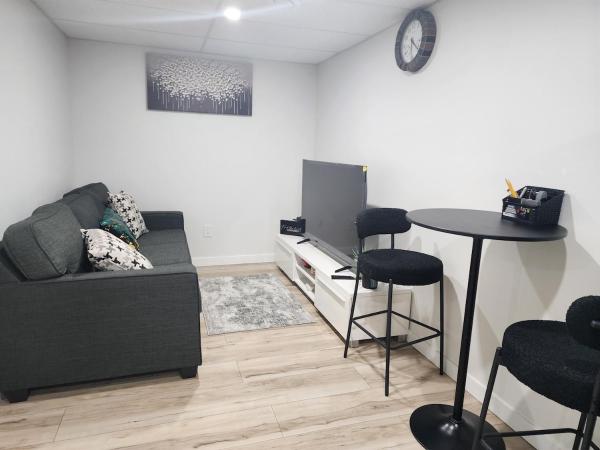 E & T 1 Bedroom Executive Suite - Winnipeg