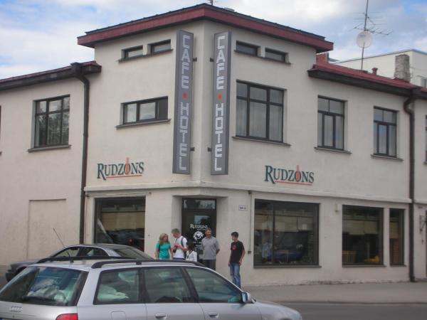 Cafe Hotel Rudzons - Latvia