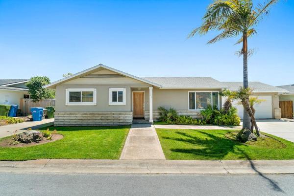 Morro Beach Bungalow - Morro Bay, CA