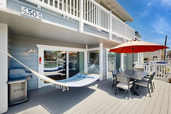 Gateshead Haven - Oxnard, CA