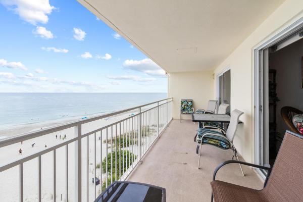 Top Floor Direct Beachfront - Madeira Norte #510 - Madeira Beach, FL