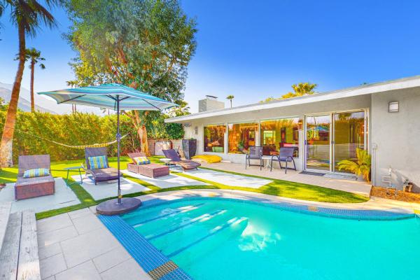 Meet Me In Palm Springs - 4146 - Palm Springs, CA