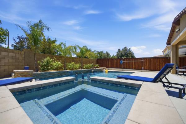 Heritage Lake Luxury Home Home - Menifee, CA