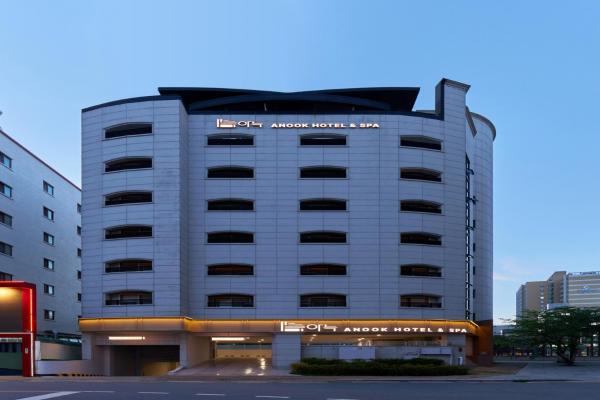 Anook Hotel & Spa Ilsan Tanhyeon - Gimpo-si