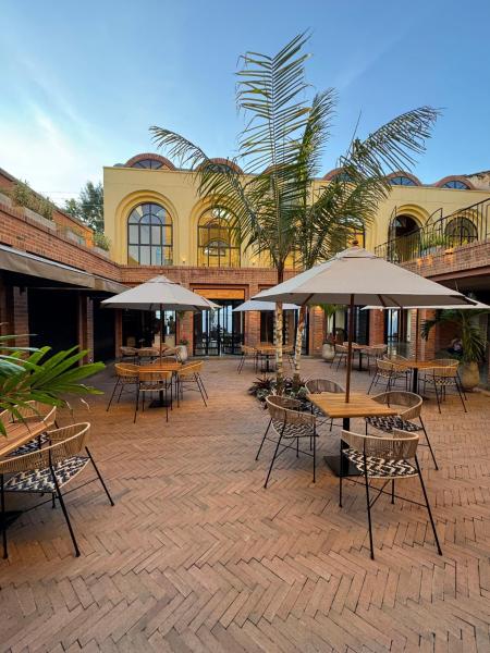 Solaria Hotel Y Plaza Social - Ginebra