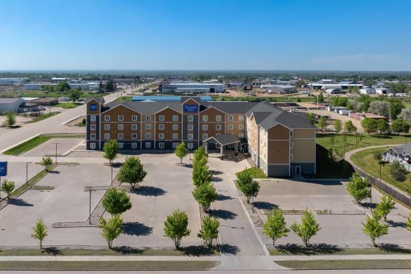 Travelodge Suites By Wyndham Estevan - Saskatchewan