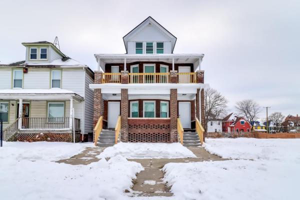 Walk To Motown! Central Detroit Duplex W/ Backyard - Detroit, MI