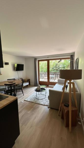 Apartment For 4 People Balcony Parking Close - Lac de la Girotte