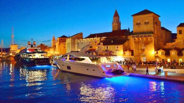 Apartments Silvana - Trogir