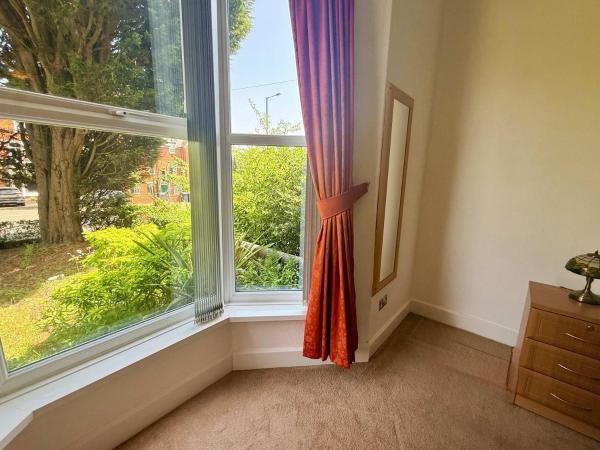 Kings Heath 2 Bed With Free Parking & Fast Wifi - Solihull