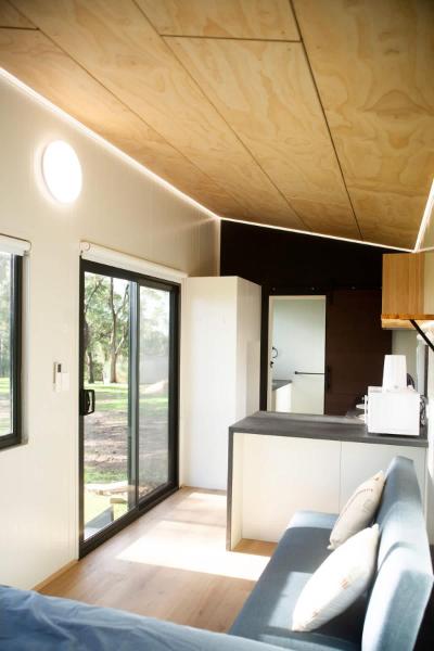 The Lorikeet Tiny Home With Stunning Views - 