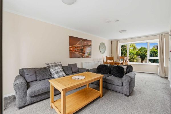 3bed House With Garden And Free Parking - Aylesbury