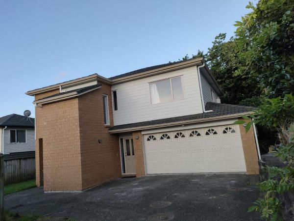 5 Bedroom House - Auckland