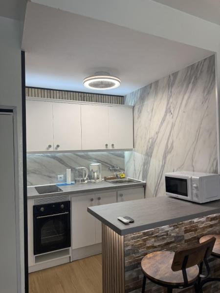 Apartment With Sea View In Benalbeach - Benalmádena