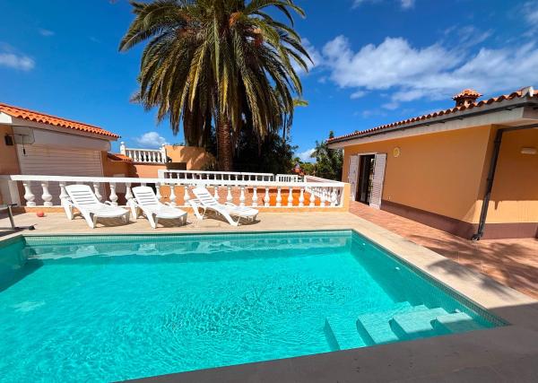 Villa Casa Papaya - All Year Heated Pool - Tenerife