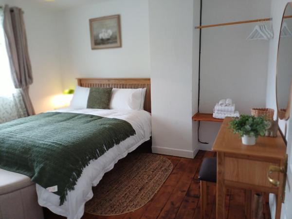 Killarney Townhouse - Guest Apartment Suite - Killarney