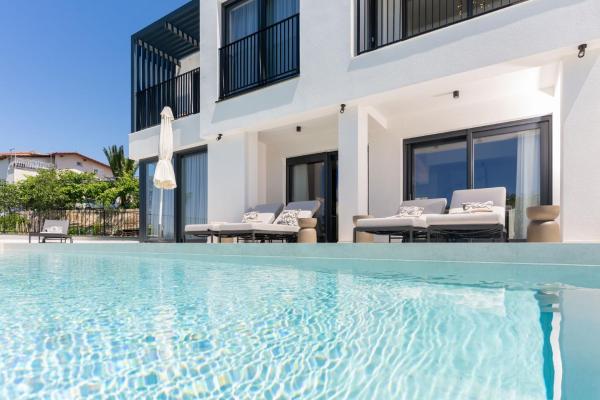 Villa Loparia - Baška