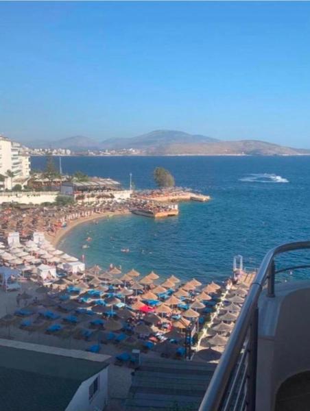 ΒEachfront Luxury Apartments Sarande - Saranda