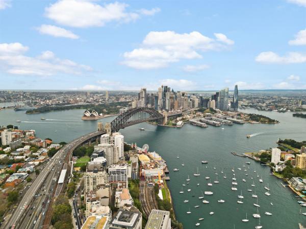 Sydney Leafy Retreat 2bdr With Parking And Access To Cbd - Cremorne