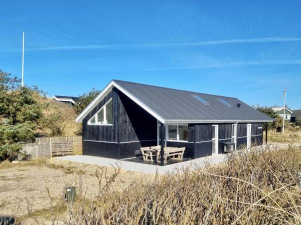 Ferienhaus Mit Whirlpool, Zwei Terrassen Und Zwei Bädern - Blokhus