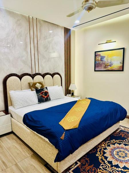 Luxury Apartment At Zeta Mall Islamabad Rooftop Pool Direct Mall Access - Pakistan