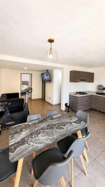 Bowra Milan Providencia, Private Apartment 5 - 과달라하라
