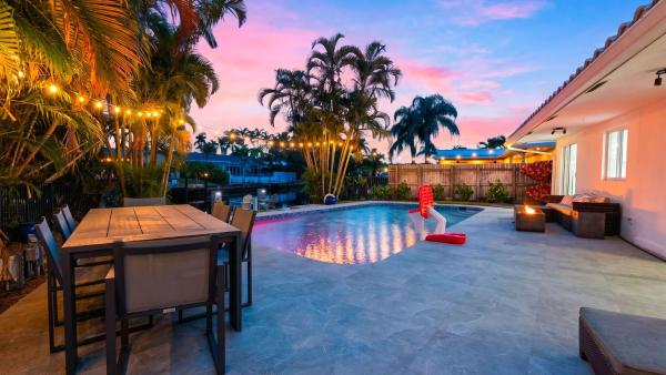 Soleil Breeze By Avantstay - Fort Lauderdale